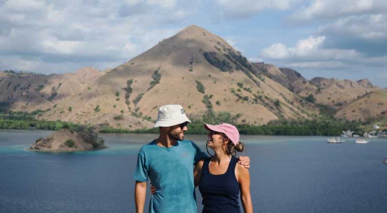 How to Get to Padar Island from Singapore? Here's the Guide - Kanha ...